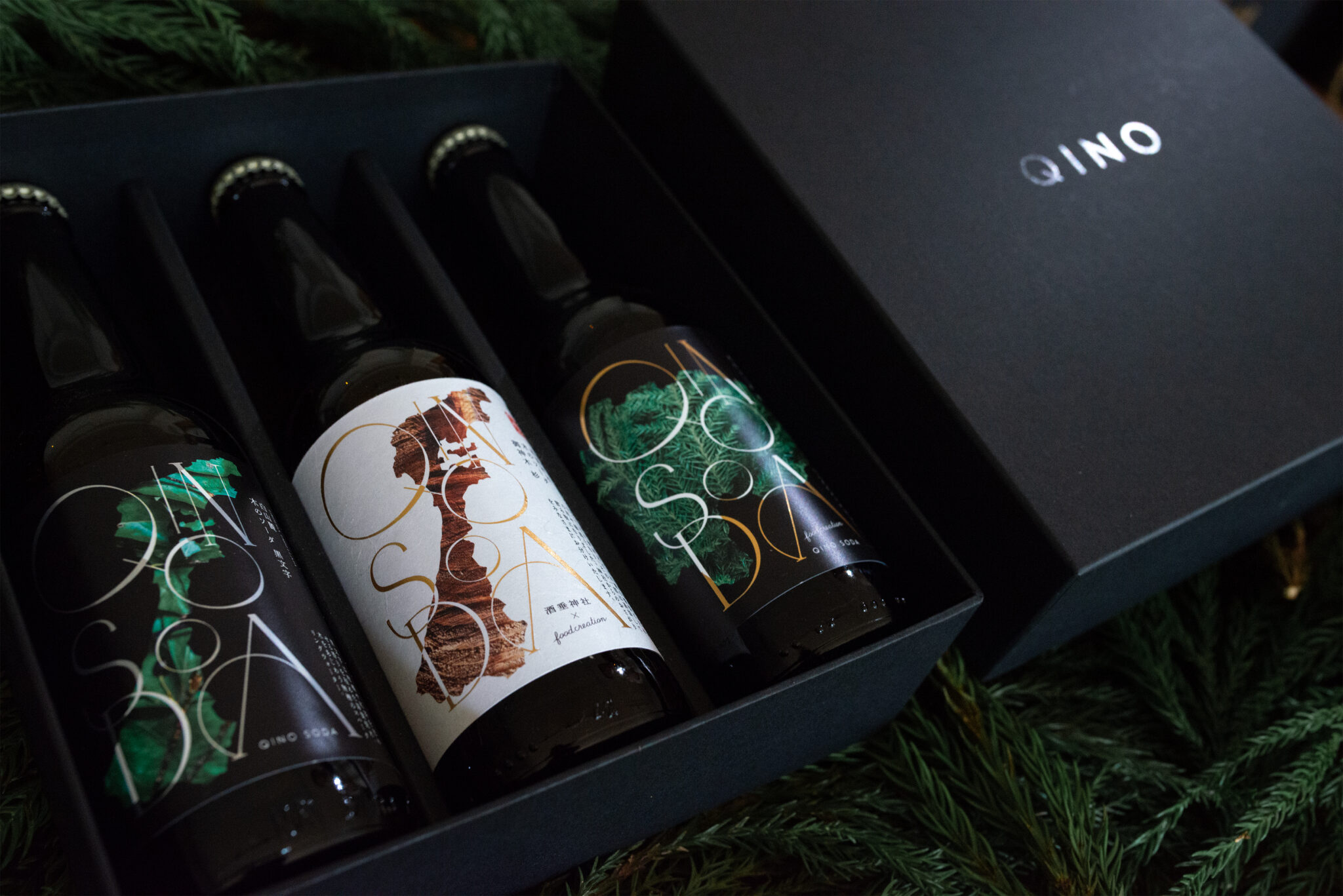 森で木を折ったときの香りを、そのままソーダに。「QINO SODA」は“木の使いみち”を拡張し、山と水をつなぐ | DIG THE TEA